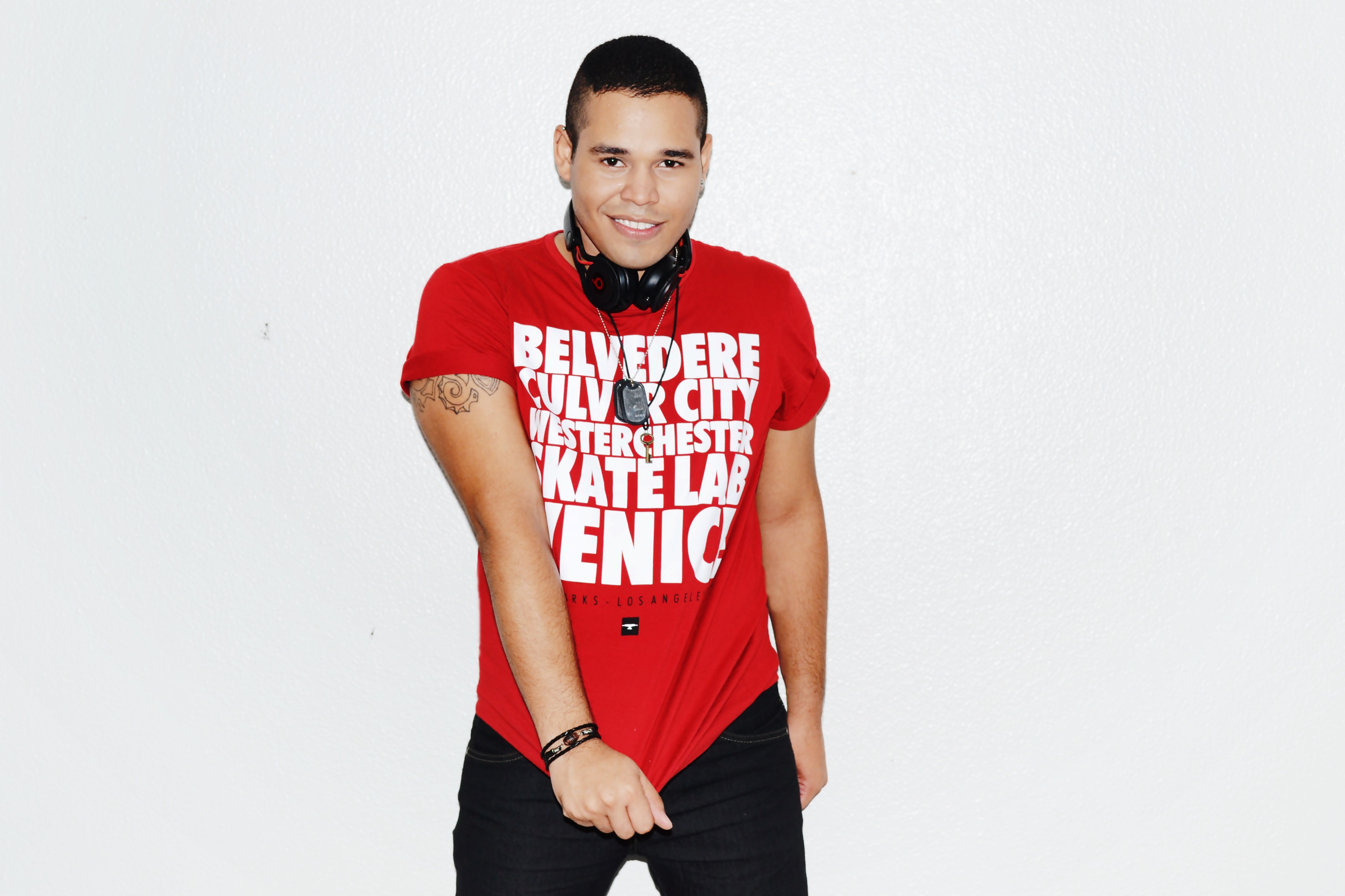 DJ Rachid Barros comanda edição especial da festa ‘xxXtreme’ | Dois Terços