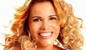 Márcia Freire volta ao Mirante dos Aflitos para ensaio de verão | Dois ...